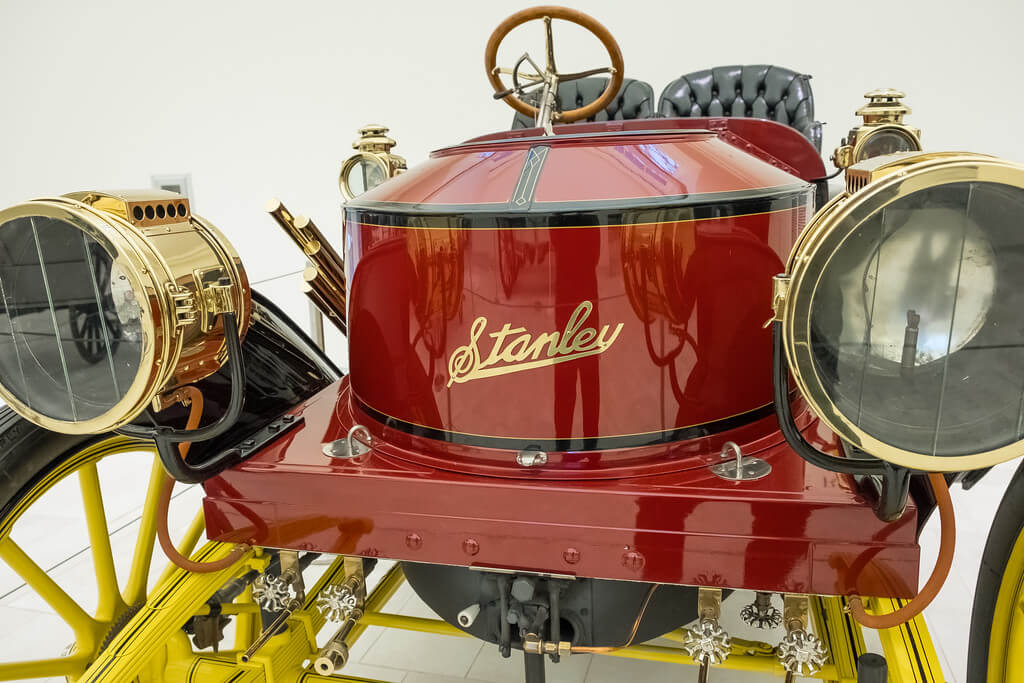 Stanley Steamer Car Cleaning